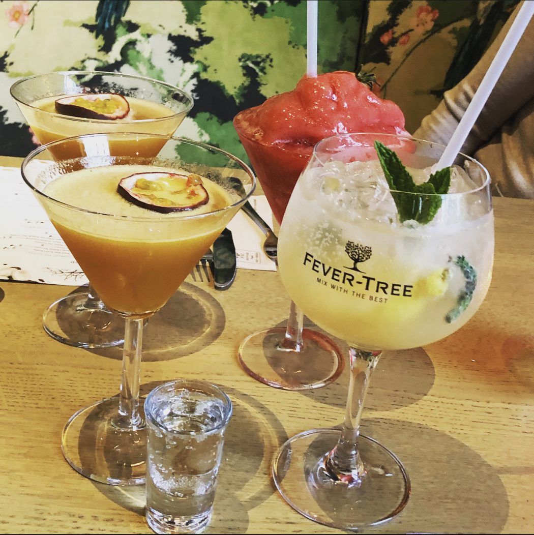 It's Cocktail O'Clock - Marissa's Recipes & Ideas